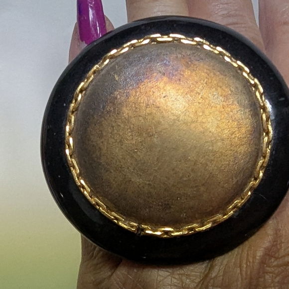 Wendy Gell | Jewelry | Wendy Gell Ring Black Onyx Circle With Gold ...
